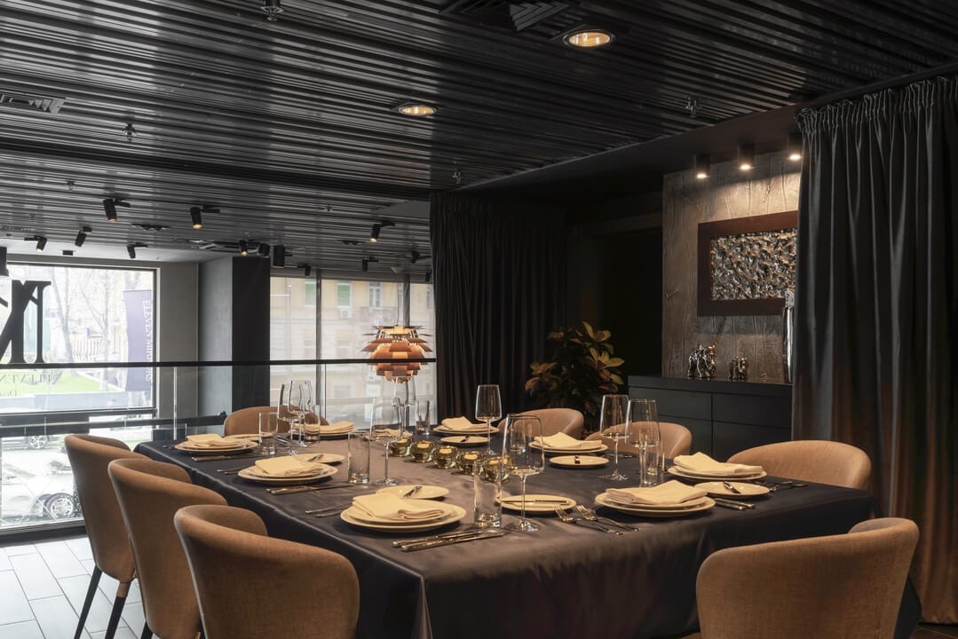 50+ Stylish Cubic Shaped Ceiling Solutions for Restaurants and Cafes